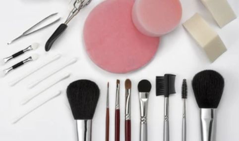 Tools & Accessories - Siggis Make-Up Online
